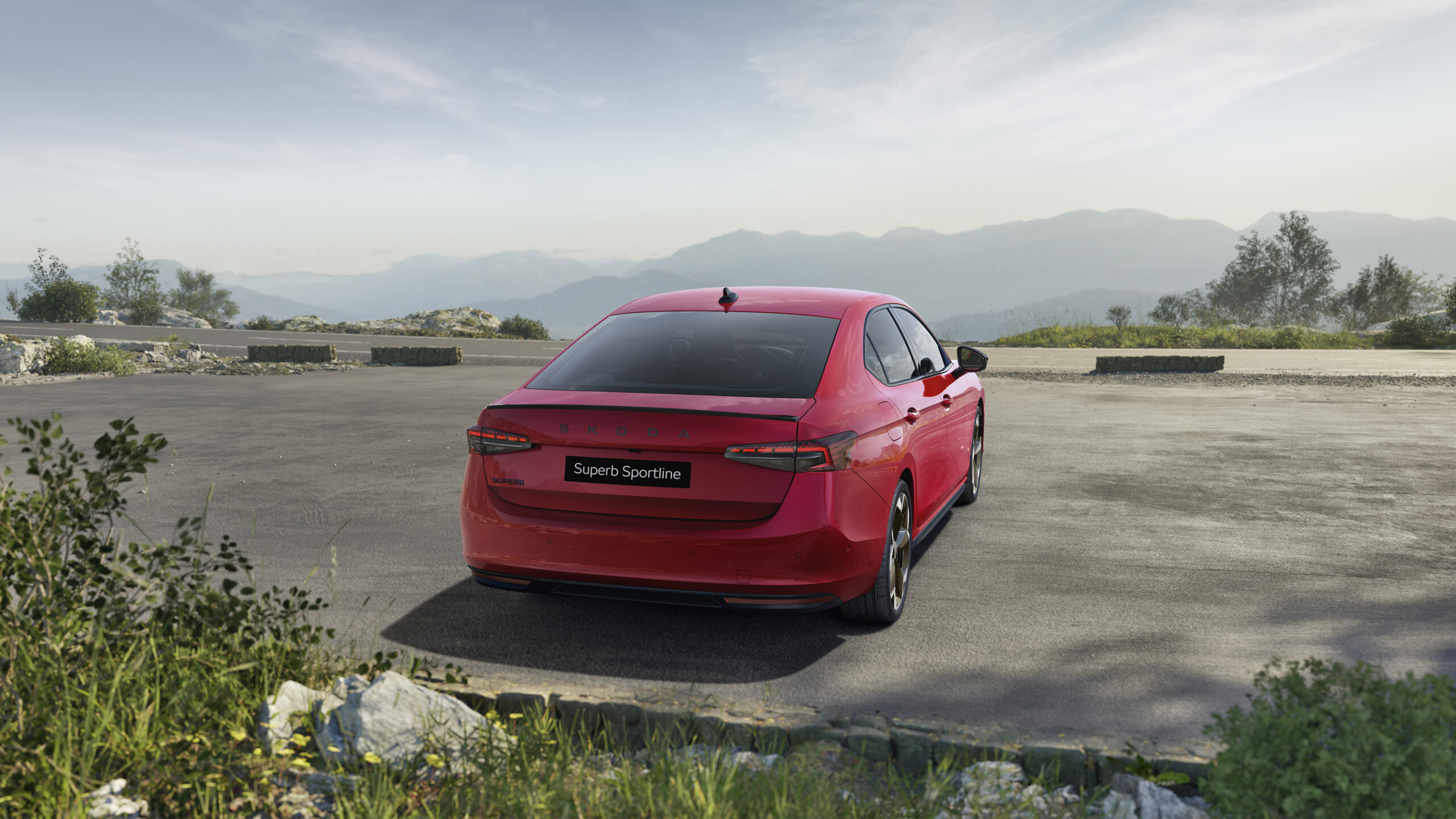 Superb Sportline: Elegant and sporty with two body variants and typical ...