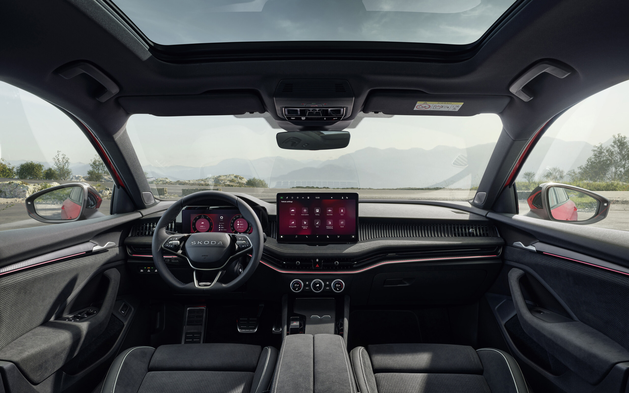 Superb Sportline: Elegant and sporty with two body variants and typical ...