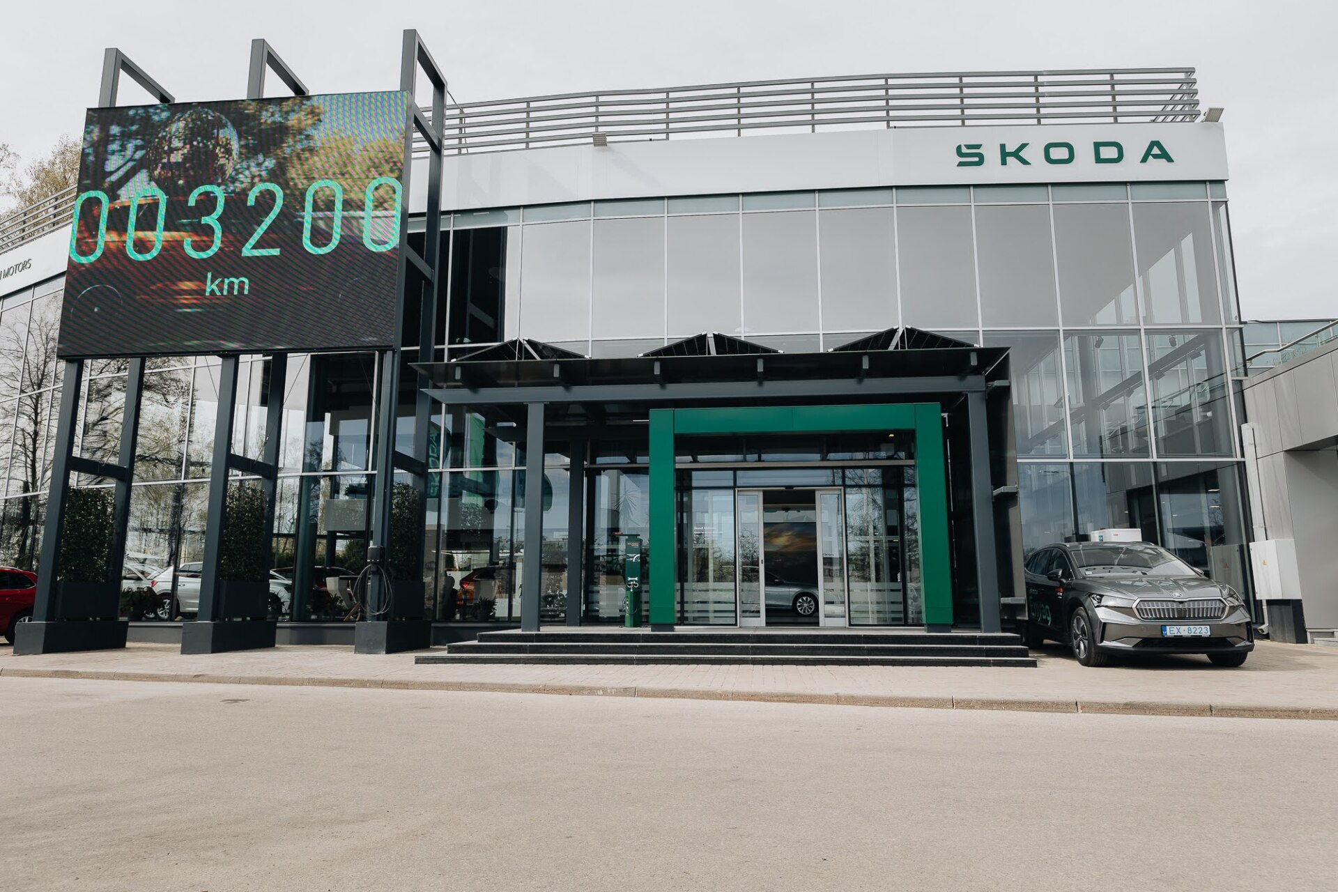 The first sustainable Škoda showroom has opened in Riga - Škoda Storyboard