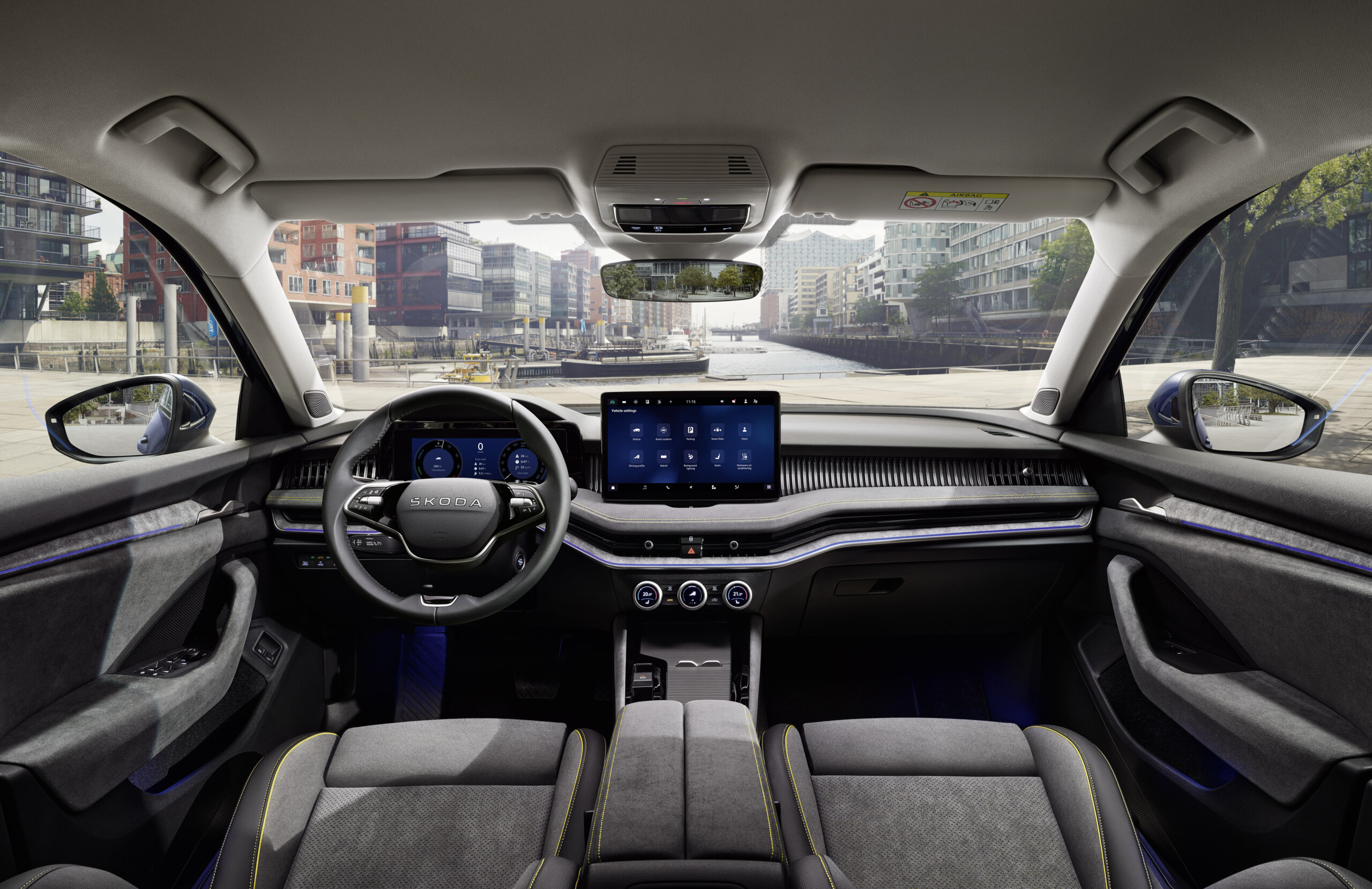 The all-new Superb Hatch: Plug-in hybrid powertrain available soon ...