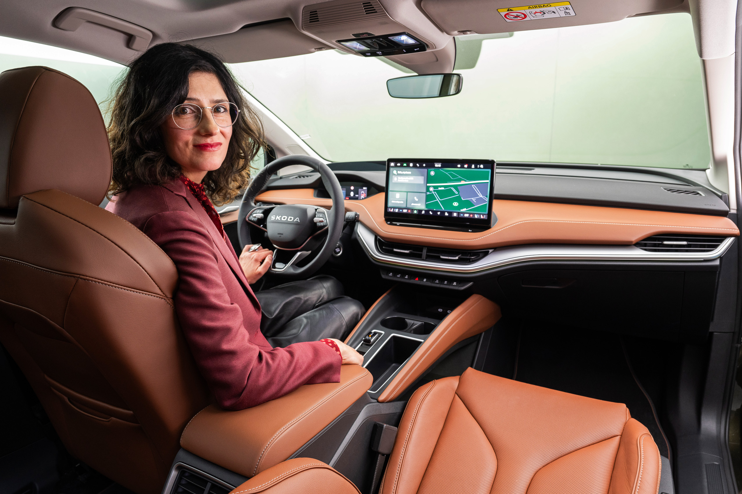 Neue Front, neue Farben. Das Design des neuen Enyaq - Škoda Storyboard