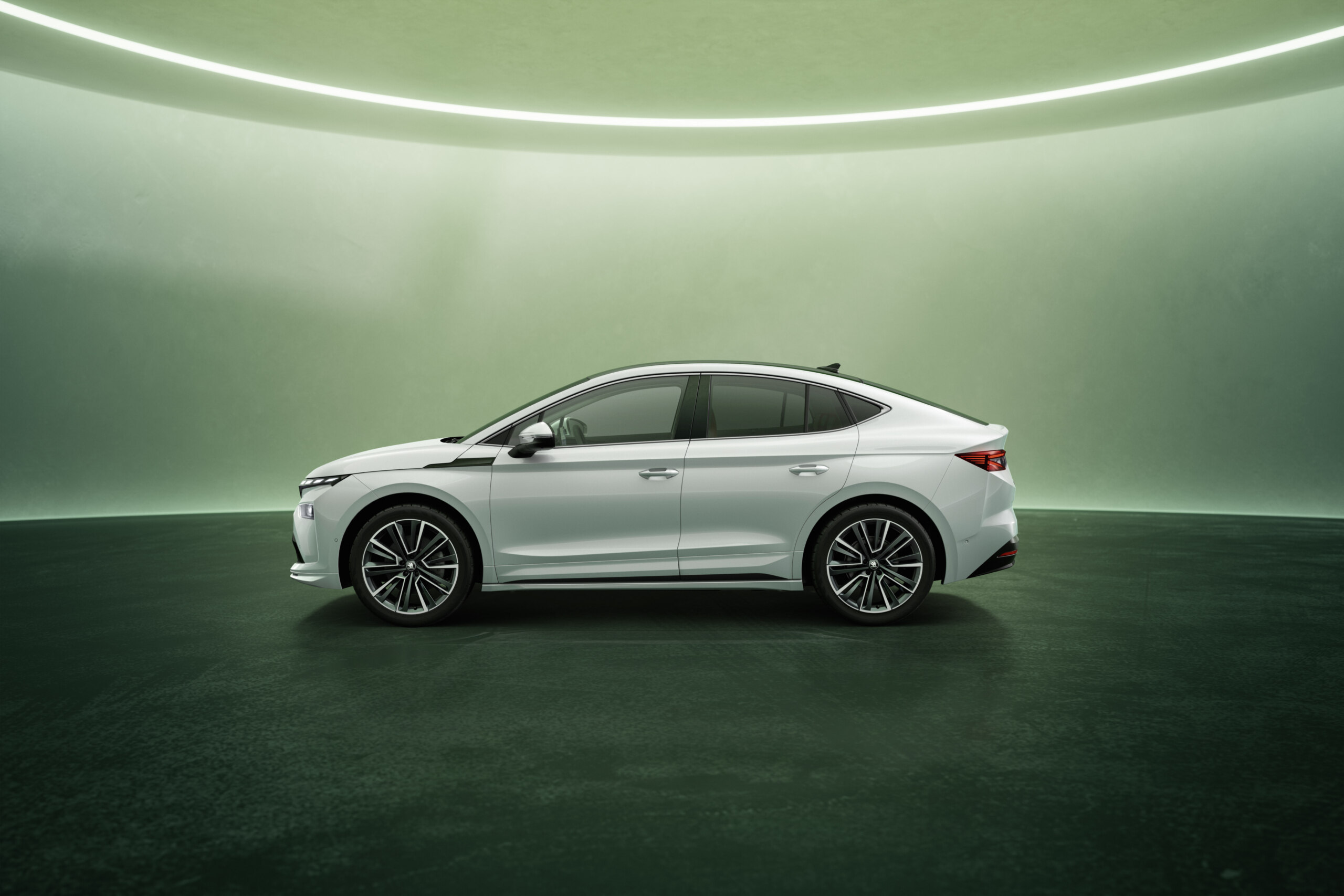 Neue Front, neue Farben. Das Design des neuen Enyaq - Škoda Storyboard