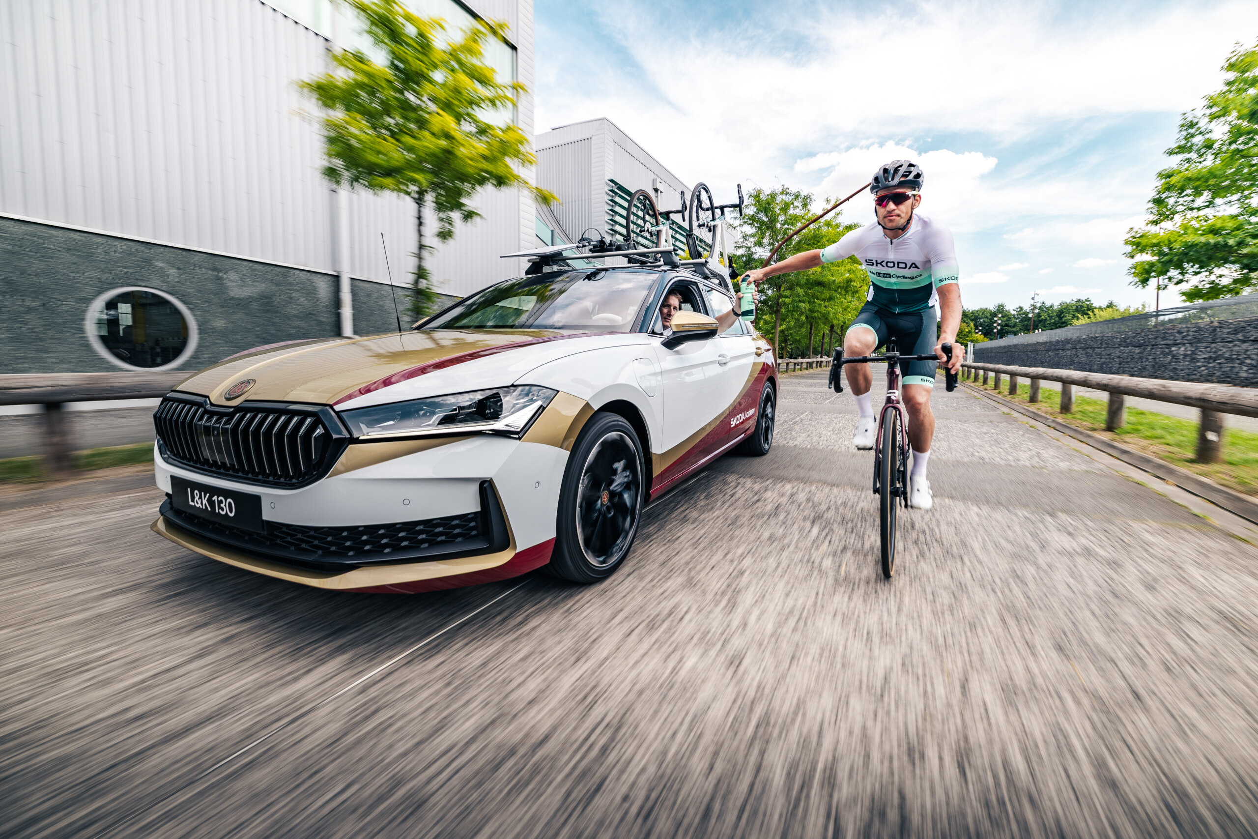 Tour de France fighters tested the Škoda L&K 130 student car - Škoda ...